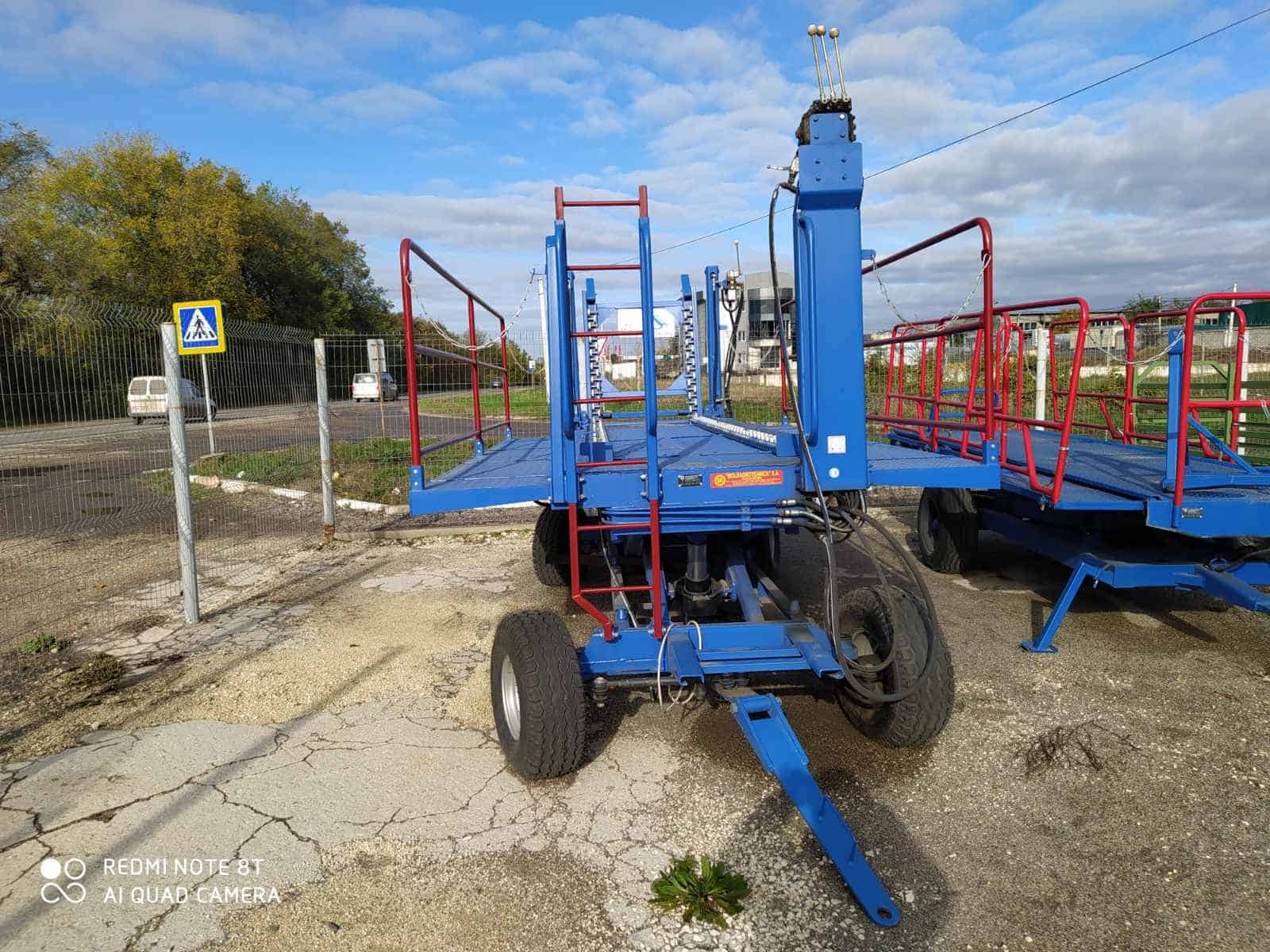 Tehnică și utilaje agricole :: Remorci :: Platformă hidraulică pentru ...